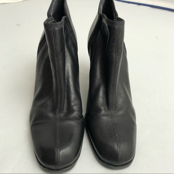 Bandolino | Shoes | Bandolino Dardanus Black Leather Ankle Bootie 85 ...